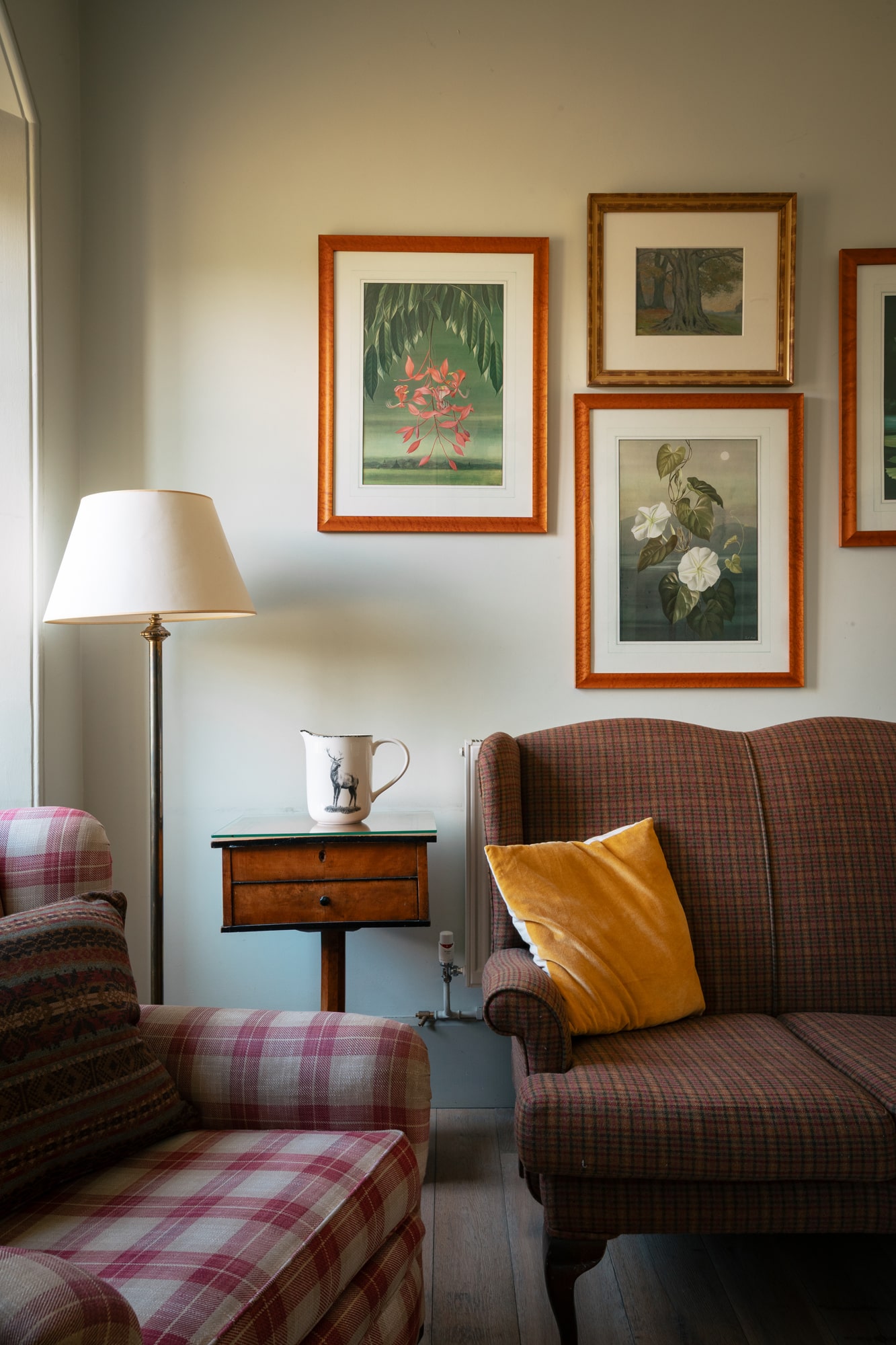 Russian Cottage: Unique Holiday Cottage near Bakewell, Peak District ...