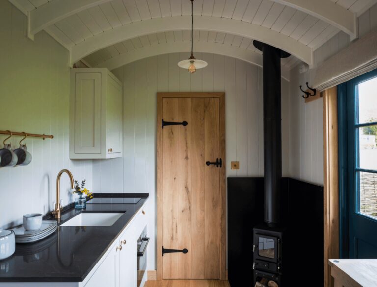 Oak Tree | Shepherd's Huts | Chatsworth Escapes