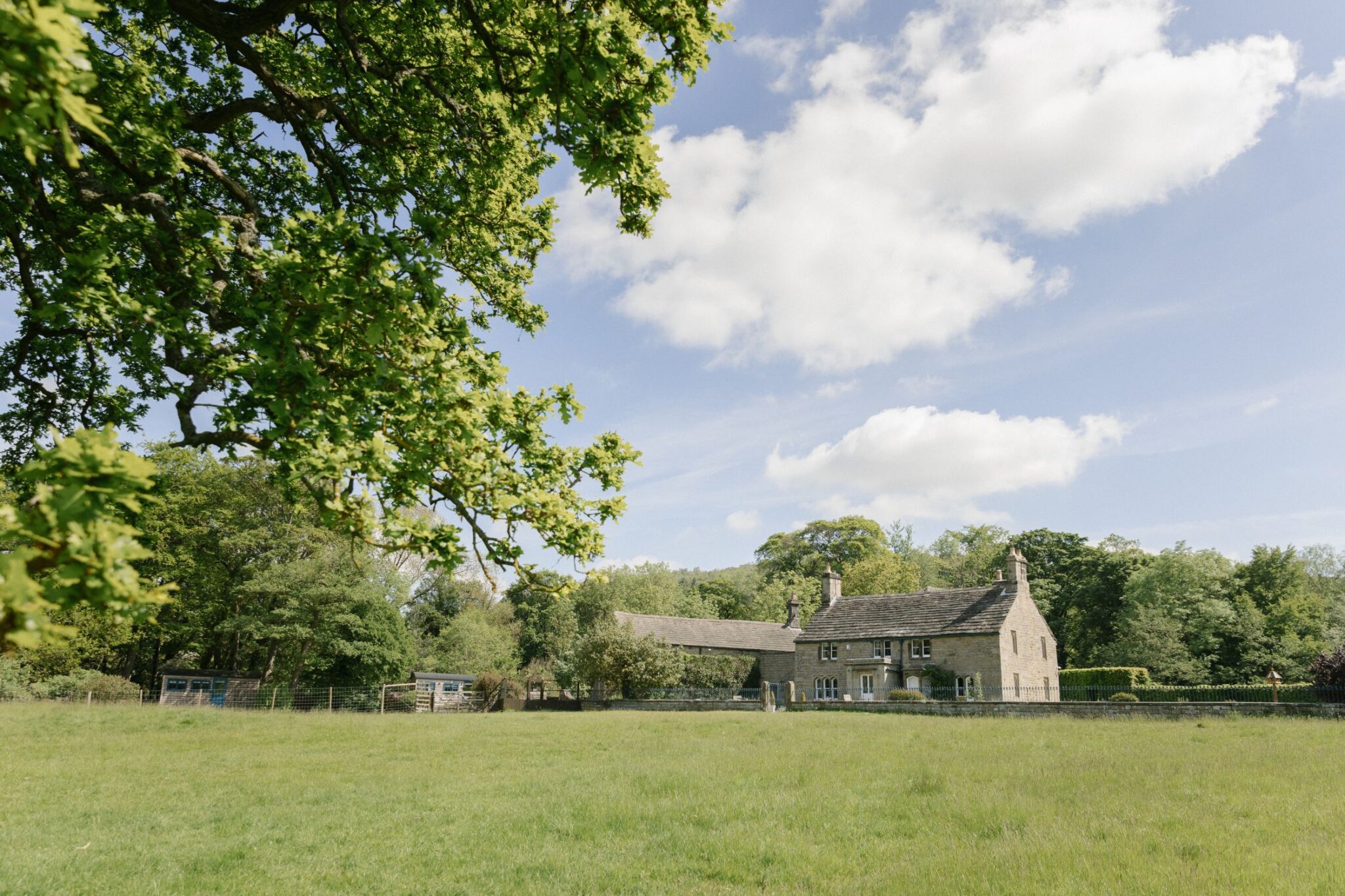 Keeper's Cottage: Cottage Overlooking Chatsworth Park, Peak District ...