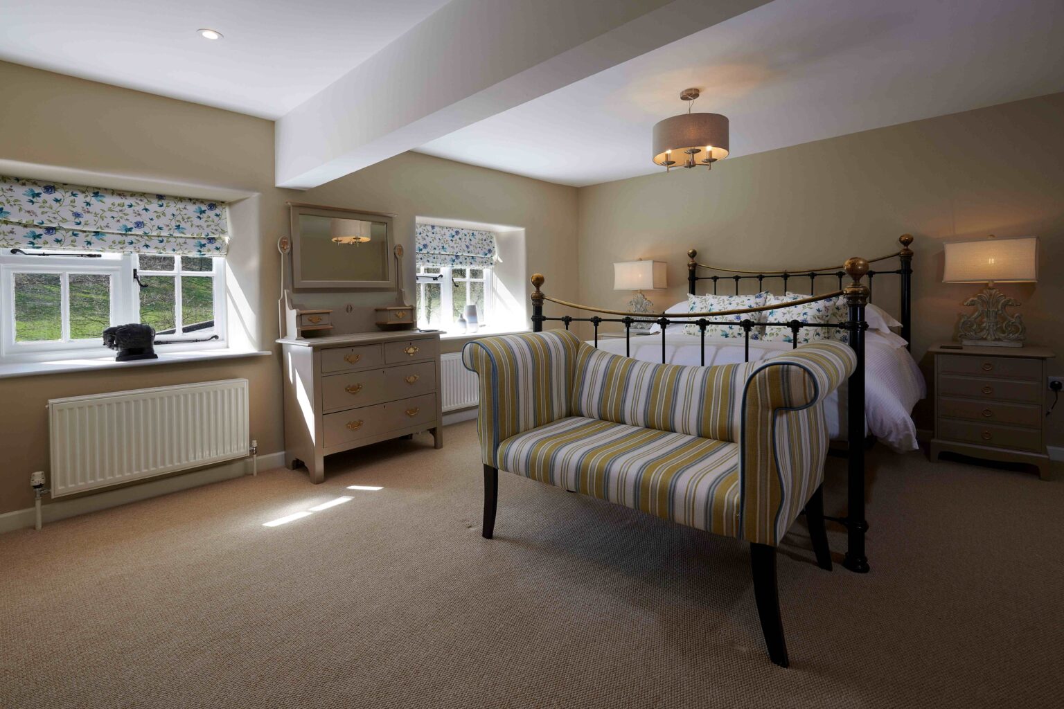 Riversdale Farm Cottage: Riverside Cottage in Monsal Dale, Peak ...